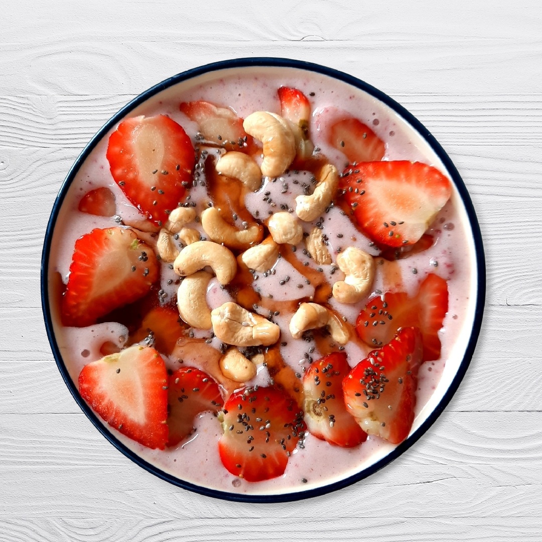 Collagen Protein Smoothie Bowl | London & Online Nutritionist